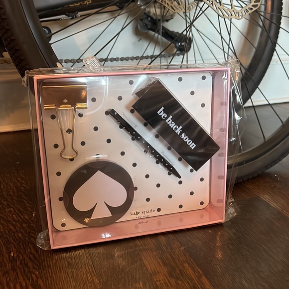 kate spade | Office | Kate Spade Desk Gift Setblack Spade Dot | Poshmark
